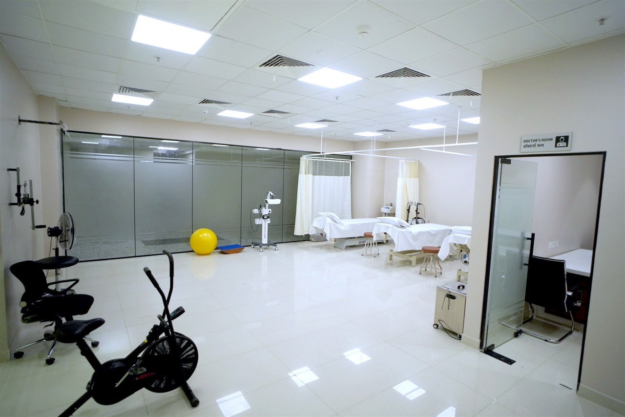 ABOUT US – Medicant Hospital & Research Centre